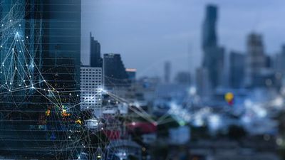 Exploring scaling challenges for SMEs in the future telco sector